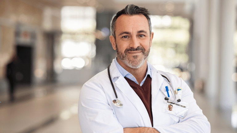 Choroba Addisona – objawy, przyczyny i leczenie niedoczynności nadnerczy